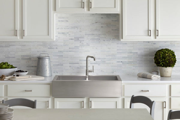 The Case for White Stone Backsplash in Modern Kitchens – Tiles and Deco