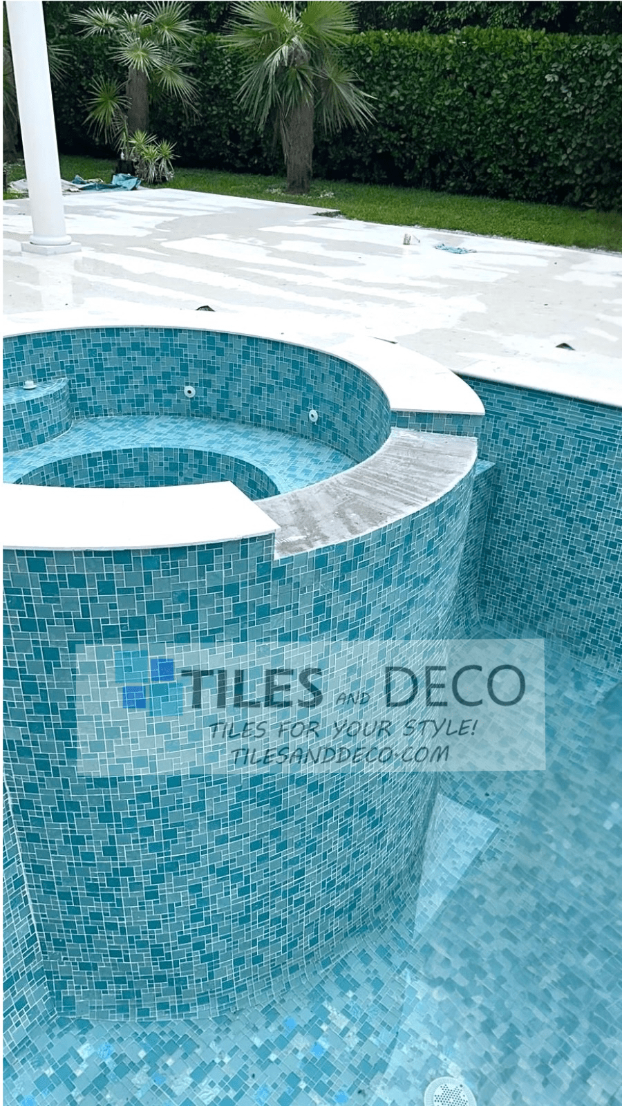 Bahamas Aqua Mix Pool Tile | Shop Online - Tiles and Deco